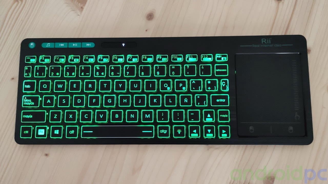 REVIEW: Rii K18+ teclado multimedia con trackpad y retro iluminado